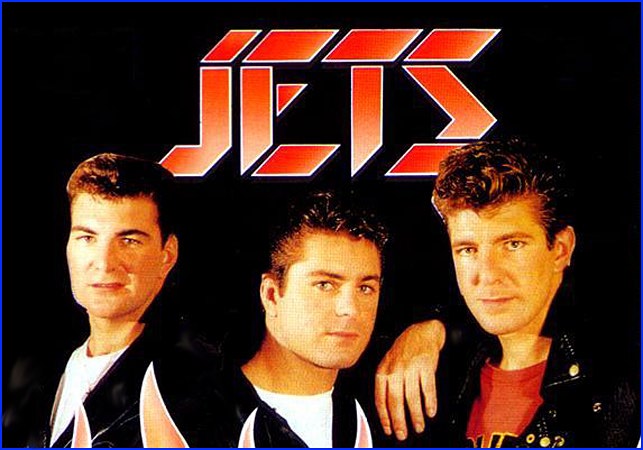 THE JETS + THE HAWKS - 16 TONELADAS